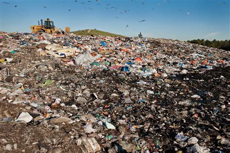 Trash debate coming to head on Beacon Hill - CommonWealth Magazine