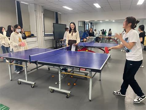 我院举办“ ‘乒搏不止 生命不息 ”乒乓球赛 马克思主义学院