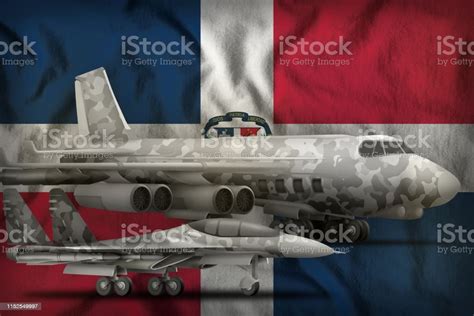 도미니카 공화국 공기는 상태 플래그 배경에 개념을 강제로 3d 일러스트레이션 군용 항공기에 대한 스톡 사진 및 기타 이미지 군용 항공기 기 날기 Istock