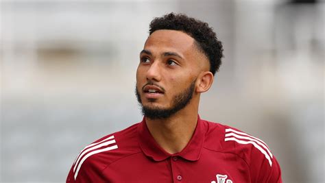 Done Deal Newcastle Give Lloyd Kelly Green Light To Join Juventus