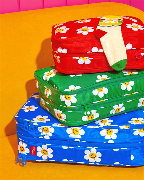 위글위글 공식 인스타그램 말랑말랑 누를 때마다 기분좋은 마우스 세상에 없던 촉감으로 모두를 놀라게 한 위글위글 마우스 바디가 부드럽고 말랑해 편하게 사용할 수 있어요