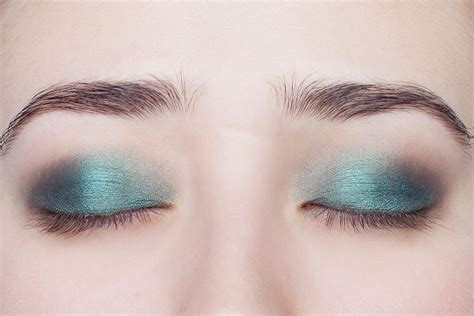 Все оттенки: жидкие тени Eye Tint Giorgio Armani. Тест-драйв и свотчи ...