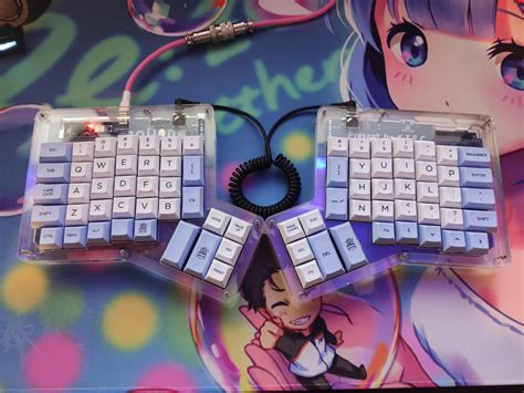 First Build And First Ergo Still Getting Used To Typing On It But Gaming Came Super Natural