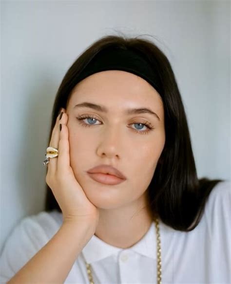 Feature Spotlight Sienna Spiro — Music Musings And Such