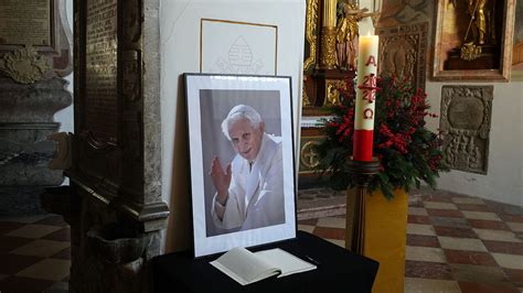 믿음 안에 굳건히 서라…베네딕토 16세 전 교황의 유언