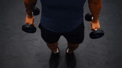 Stop Doing Bicep Curls Like This 5 Mistakes Slowing Your Gains