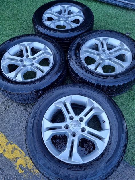 쌍용suv중고휠타이어코란도스포츠렉스턴스포츠임판셋트 헬로마켓