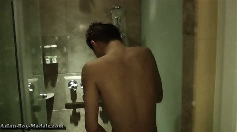 Roped Chinese Fit Guy Handjobs