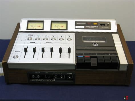 Hitachi D 3500 Stereo Cassette Tape Deck Photo 2315437 Canuck Audio Mart