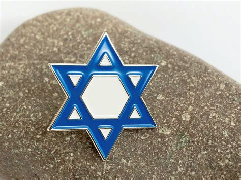 Star Of David Pin Enamel Metal Lapel Pin Badge Etsy