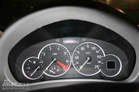 国产标致206仪表盘 图片 新浪汽车