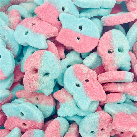Bubs Bubblegum Skulls The Candy King Retro Sweet Hampers