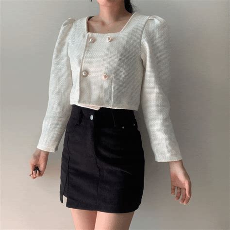 당일출고고퀄리티 스퀘어 언발 사선 퍼프 크롭 긴팔 체크 트위드 자켓 2color 에이블리