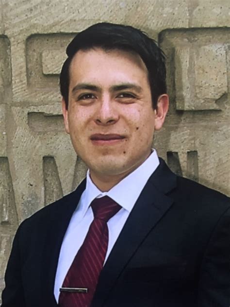 En Abril Celebramos A Mario Perales Oliva Mundo Itam