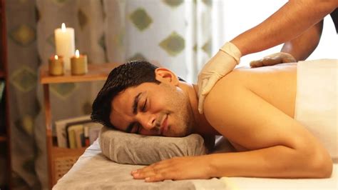 Get Full Body Male Massage From Top Male Massage Center In Bangalore