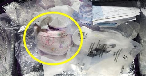 쿠팡 프레시백에 X기저귀·물티슈… 회수 기사들 한숨