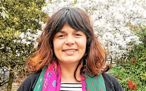 Lecture Émilie Coiteux à Leffet Papillon Le 26 Mars Le Télégramme