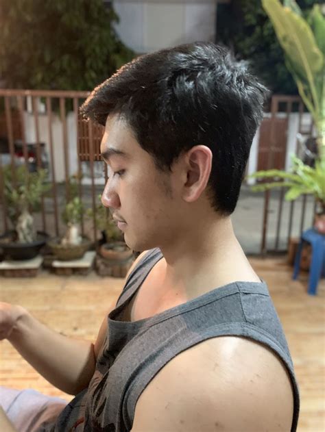 ปักพินโดย Mandar Kulkarni ใน Mens Haircuts Short
