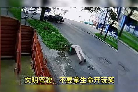 36个监控下的真实恐怖瞬间要是没有监控你都不知道他有多大胆 监控 瞬间 不知道