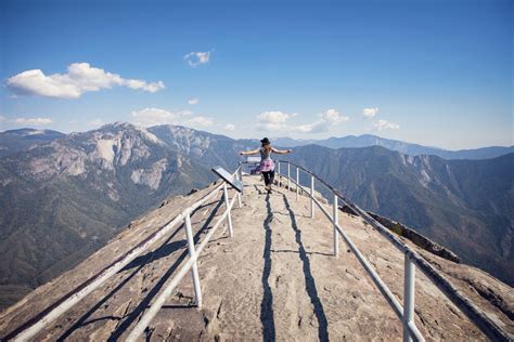 Moro Rock And Hanging Rock Trails Sequoia National Park — Flying Dawn