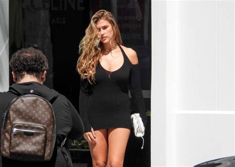 Kara Del Toro Sexy Short Dress Hot Celebs Home Kara Del Toro Sexy Short Dress Hot Celebs Home