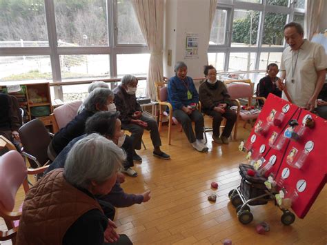 ひな祭り 岡山県高梁市の介護福祉施設 社会福祉法人 順正福祉会 グリーンヒル順正