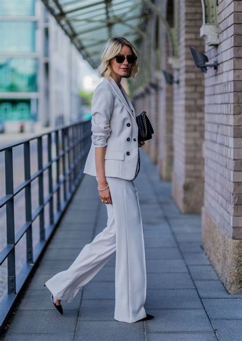 Le Tailleur Femme Chic Plus De 100 Idées De Look Pour Une Femme De