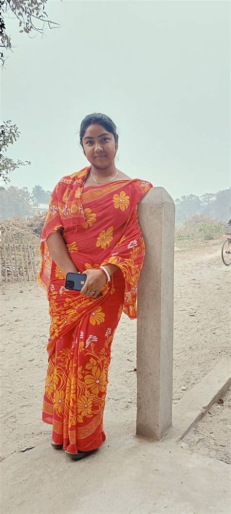 Pinki Chowdhury Pinki Chowdhury Added A New Photo