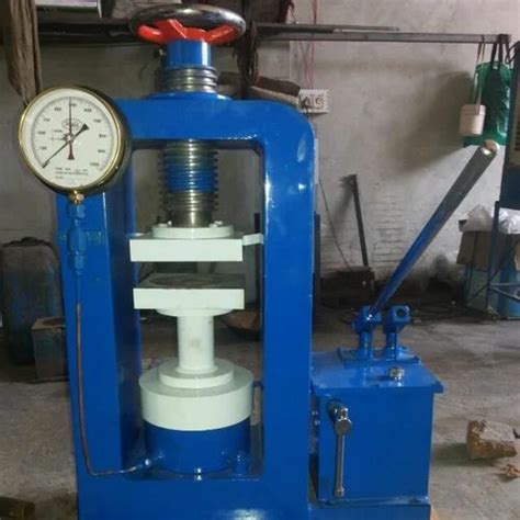 Shreeji Hydraulic Hand Operated Cube Testing Machine At Rs 38000 In Ahmedabad