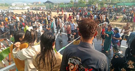 မိုးညှင်းမြို့တွင် မဟာသင်္ကြန် အတာရေသဘင်ပွဲတော်ကို အေးချမ်းပျော်ရွင်စွာဆင်နွှဲစည်ကား