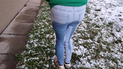 Outdoor Jeans Wetting Outdoor Jeans Wetting