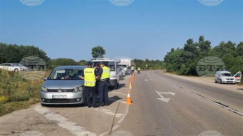 Двама души са загинали а 28 са ранени при катастрофи в страната през изминалото денонощие Утро