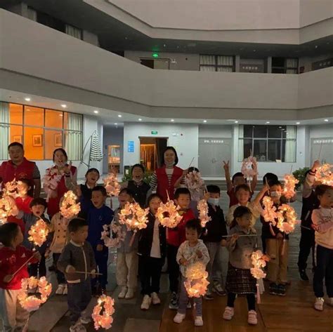 诵诗词猜灯谜做花灯曲靖市美术馆迎中秋亲子活动趣味多 文化 玉兔 中华