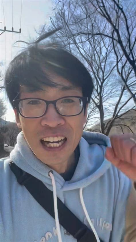 허동구허리통증없는 건강한 일상의 즐거움 일락 2025년도 을사년 새해가 밝었습니다 새해 복 많이 받으세요 을사년 새해가 벌써 하루가 지나고 오늘부터 열심히 아자