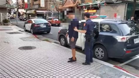 高挑白皙d奶秘書初下海 警扮嫖客驚見「攏係假」 社會 自由時報電子報