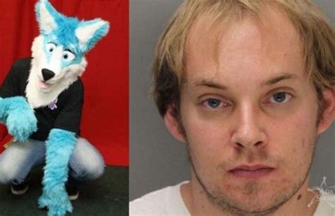 Insólito Se disfrazaba de perro y tenía sexo con un gato