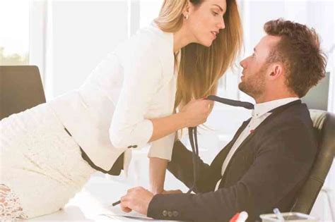 How To Turn Things Sexual With A Babeer Woman Video