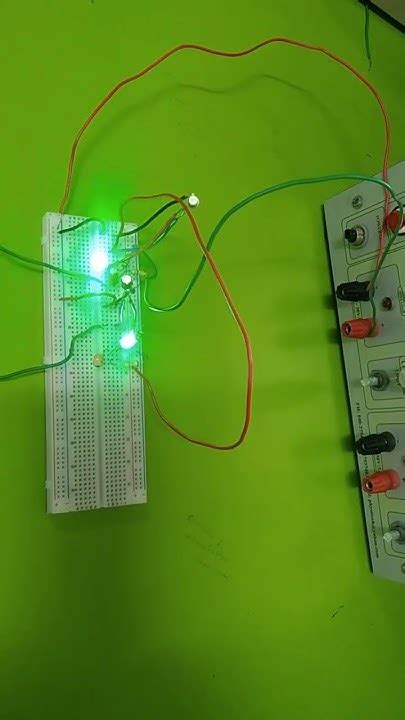 Dual Flash Led Using Bc107 Transistor Youtube
