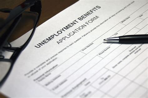 بیمه بیکاری چیست و چطور دریافت کنیم؟