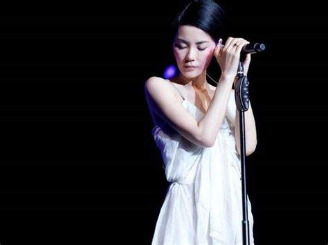 谁能告诉我王菲传奇歌词中表达的意思 百度经验