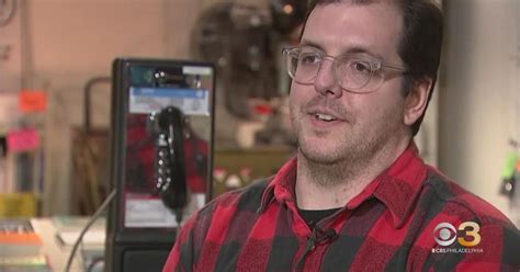 Local Software Engineer Working To Bring Back Pay Phones Cbs Philadelphia