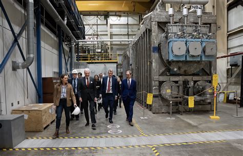 Governor Phil Murphy D Nj Visits The Princeton Plasma Physics
