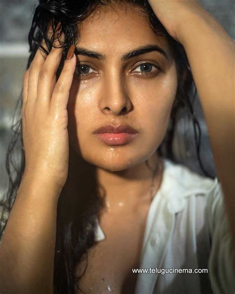 Divi Vadthya Rainy Days Mood Telugu Cinema