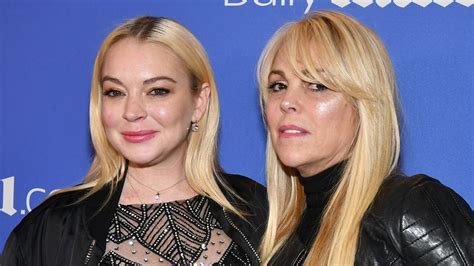 Bizarre Lindsay Lohan Stories That Sound Fake But Are True