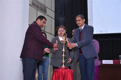 F00360 K Csir National Physical Laboratory Of India