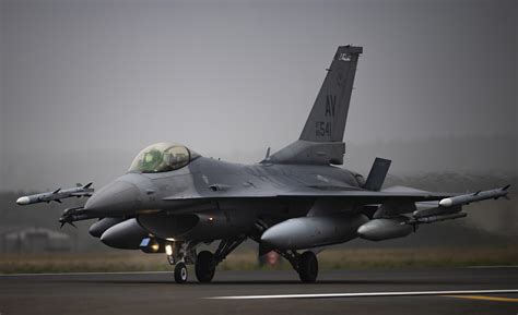 F 16 Viper Wallpapers Top Free F 16 Viper Backgrounds Wallpaperaccess