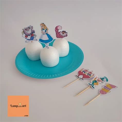 Топери за мъфини Алиса в страната на Чудесата Lampandart