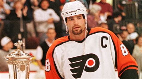 Eric Lindros Philadelphia Flyers Repair Their Relationship Nhl Sporting News