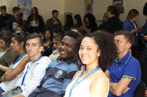 Висше Училище по Мениджмънт София On Linkedin Hellovum мениджмънт вум софия бакалавър