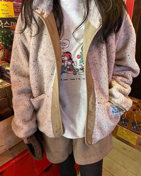 제주 13월봄 🏷️ 네프리버시블점퍼 베이지네이비블랙 덤블겉감 폴리100 안감 나일론100 🪧가슴단면 69 총장 63 1~3 오차 있을 수 있어요